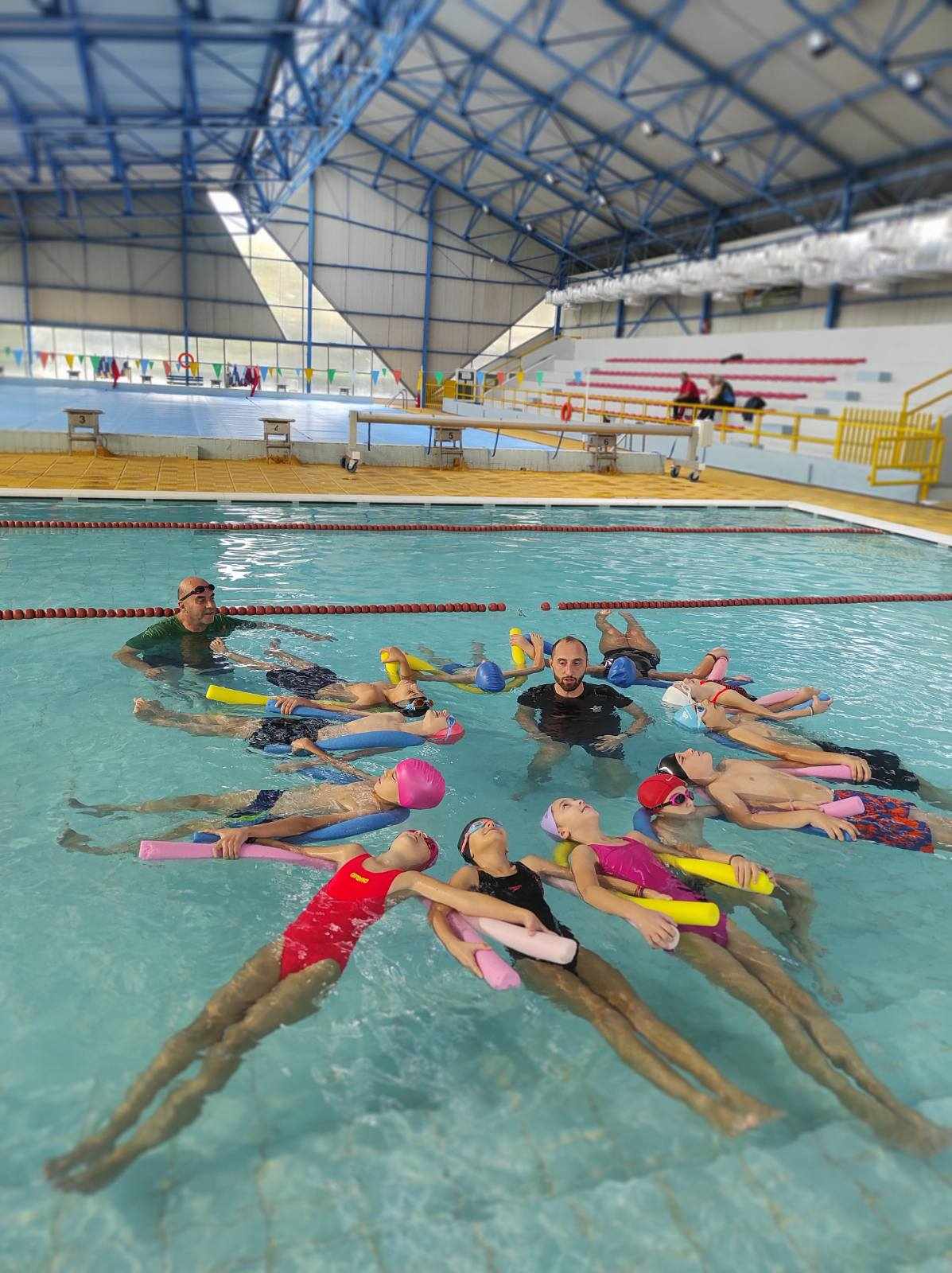 ΠΡΟΓΡΑΜΜΑ ΚΟΛΥΜΒΗΣΗΣ ΓΙΑ ΠΑΙΔΙΑ ΔΗΜΟΤΙΚΩΝ ΣΧΟΛΕΙΩΝ ΥΛΟΠΟΙΕΙΤΑΙ ΑΠΟ ΤΗΝ ...